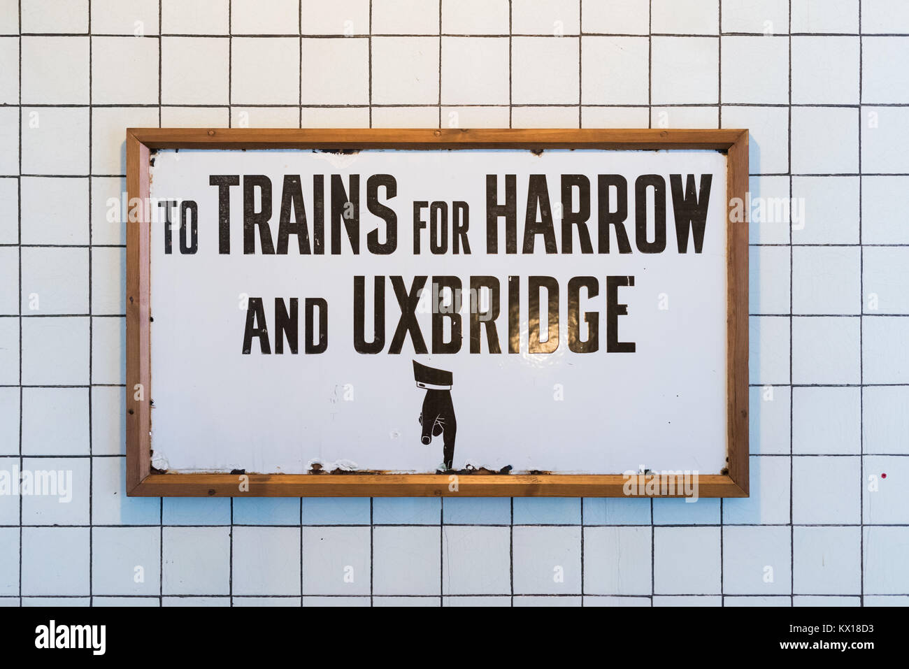 Tfl font hi-res stock photography and images - Alamy