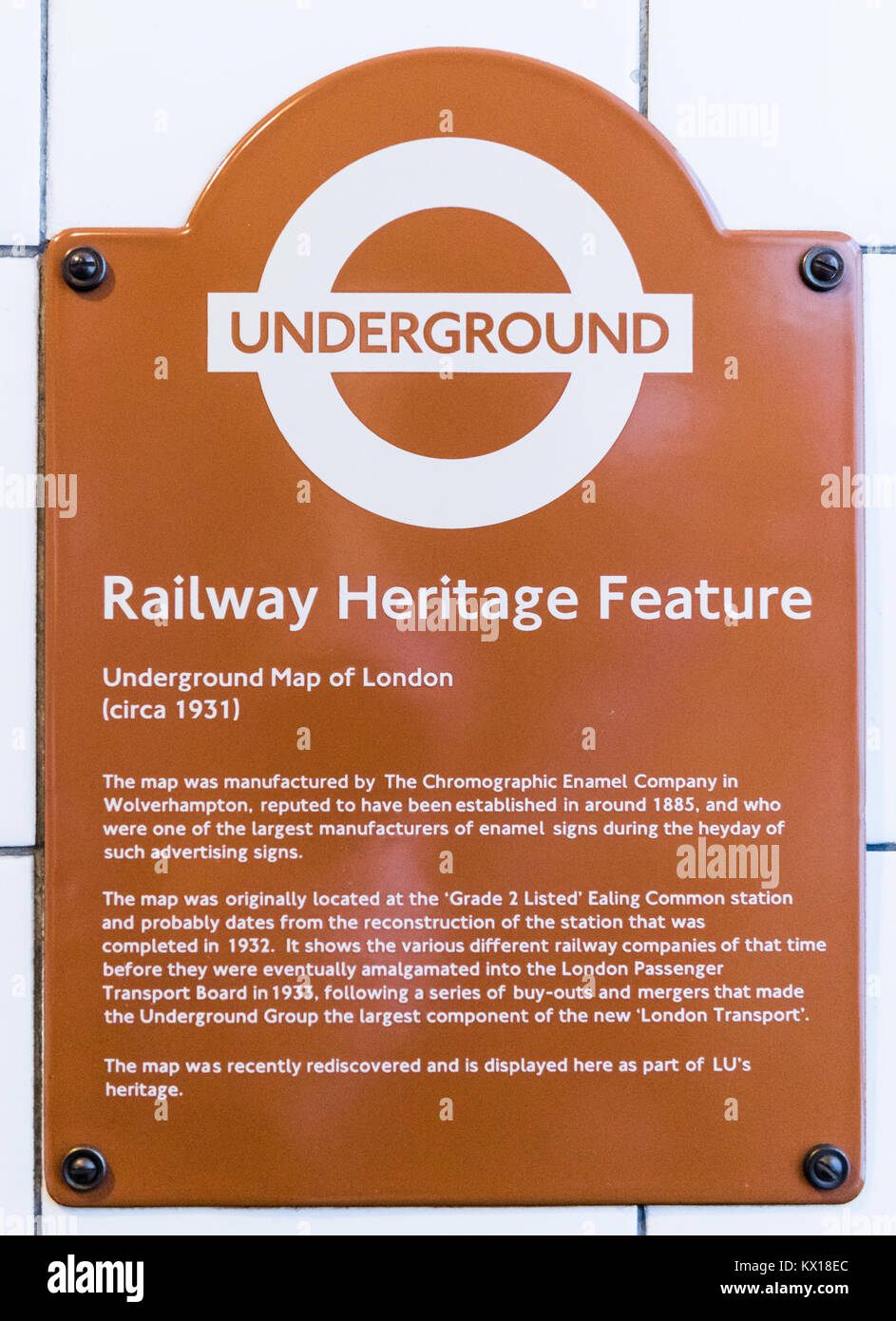 Tfl font hi-res stock photography and images - Alamy