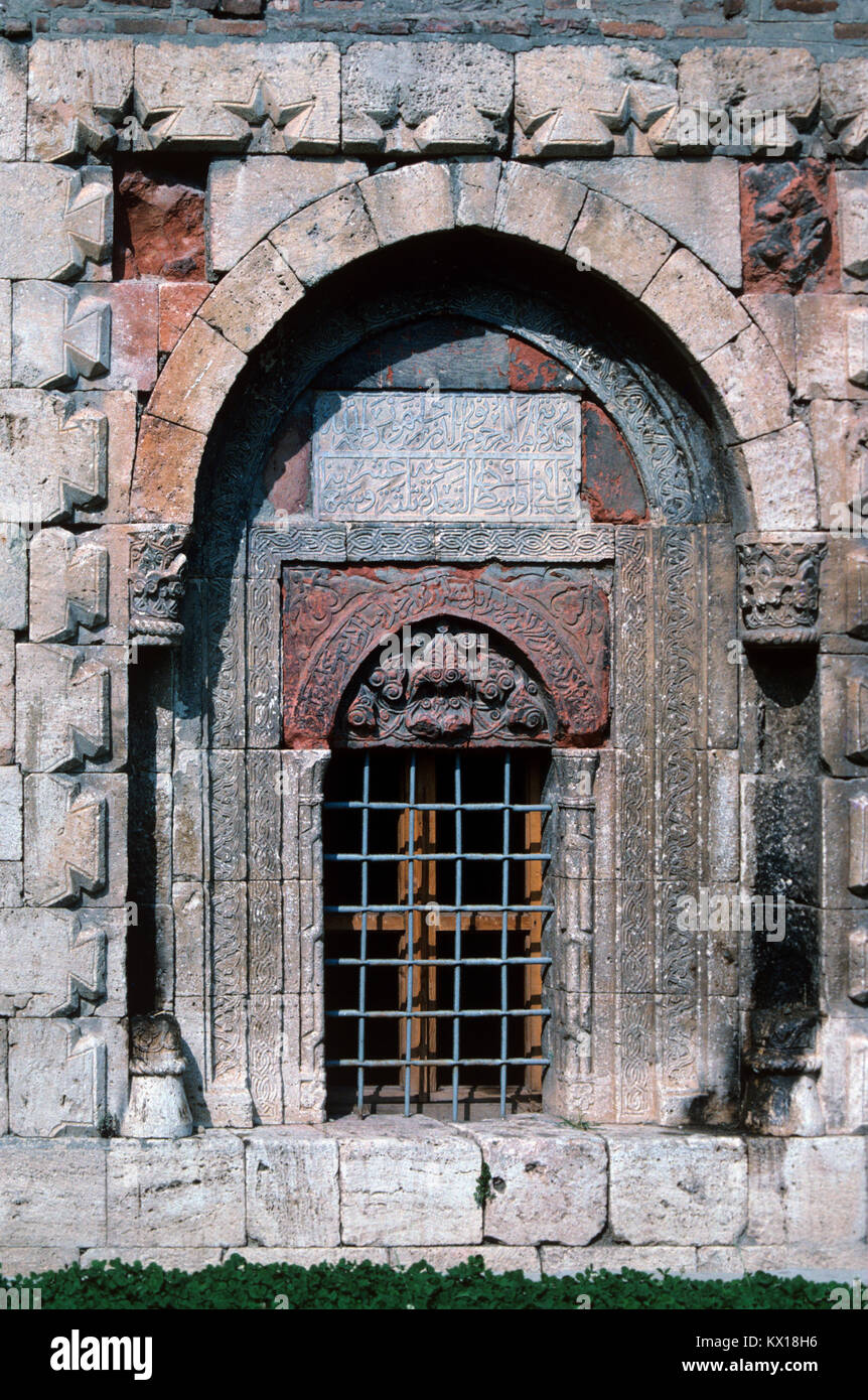 Sentimur tomb hi-res stock photography and images - Alamy