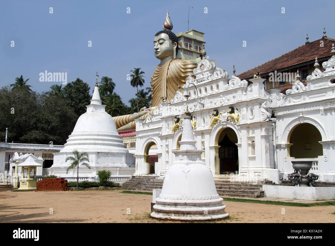Wewurukannala temple dickwella sri lanka hi-res stock photography and ...