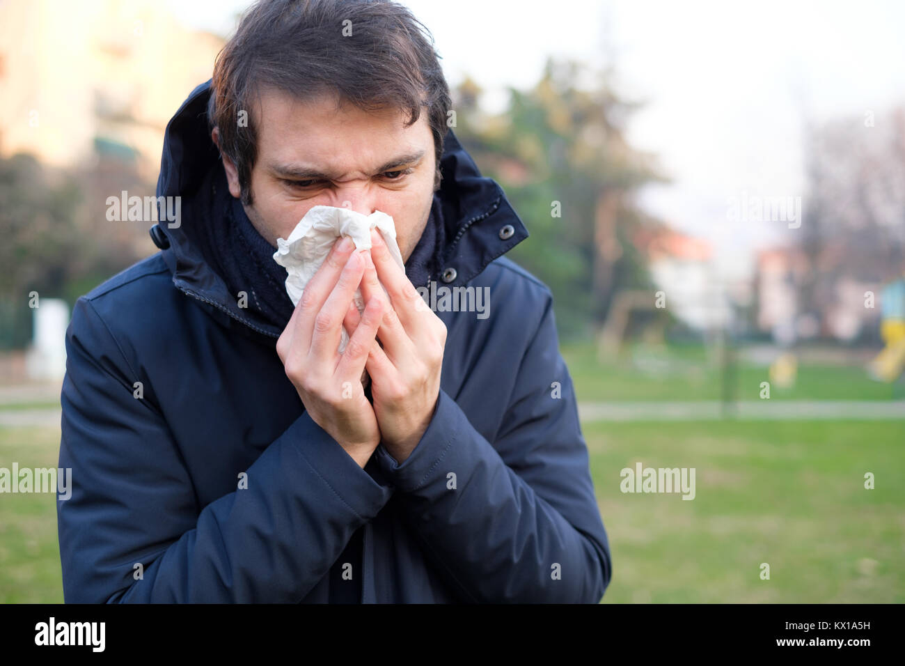 Sneeze germs hi-res stock photography and images - Alamy