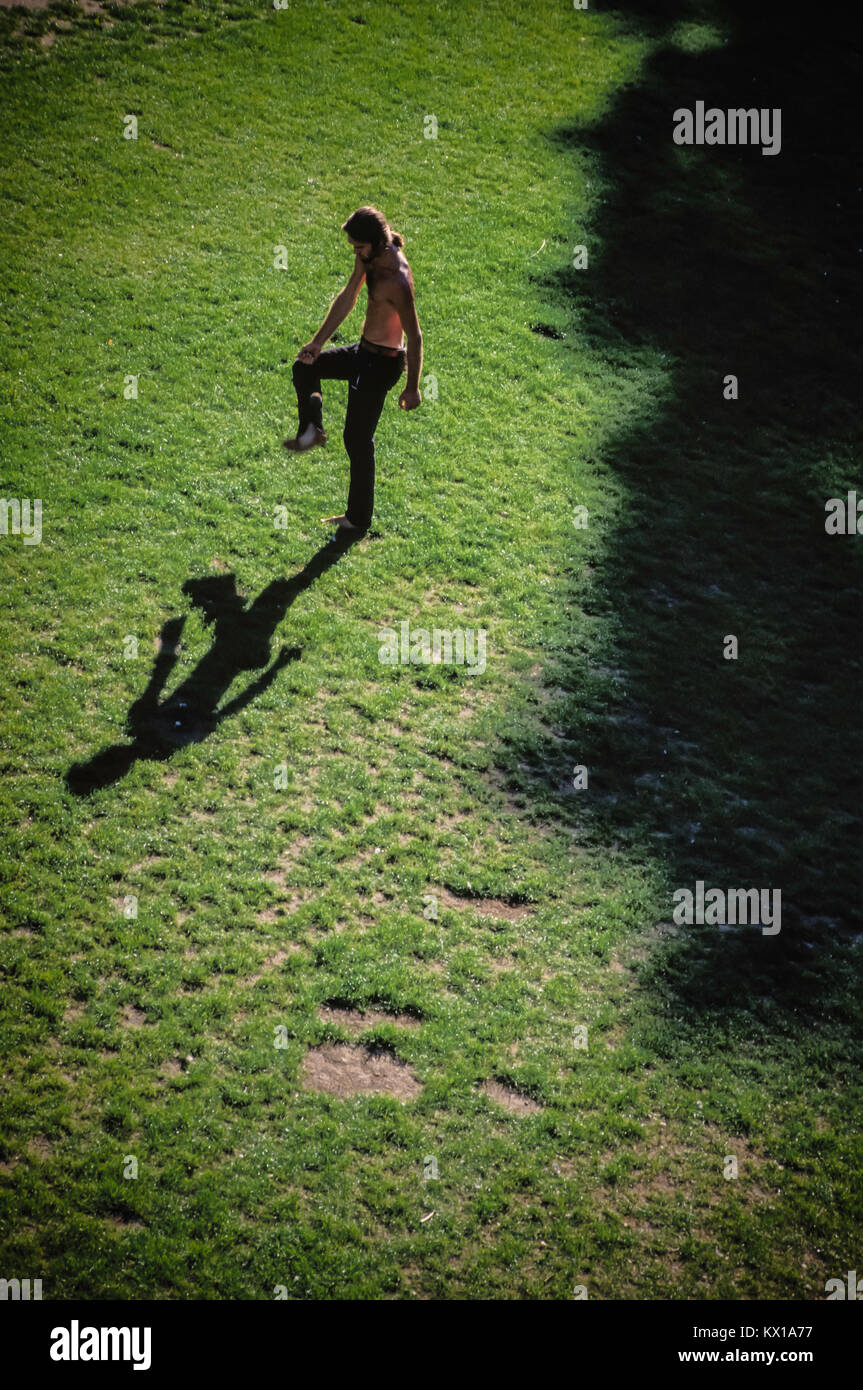 People playing footbag hi-res stock photography and images - Alamy