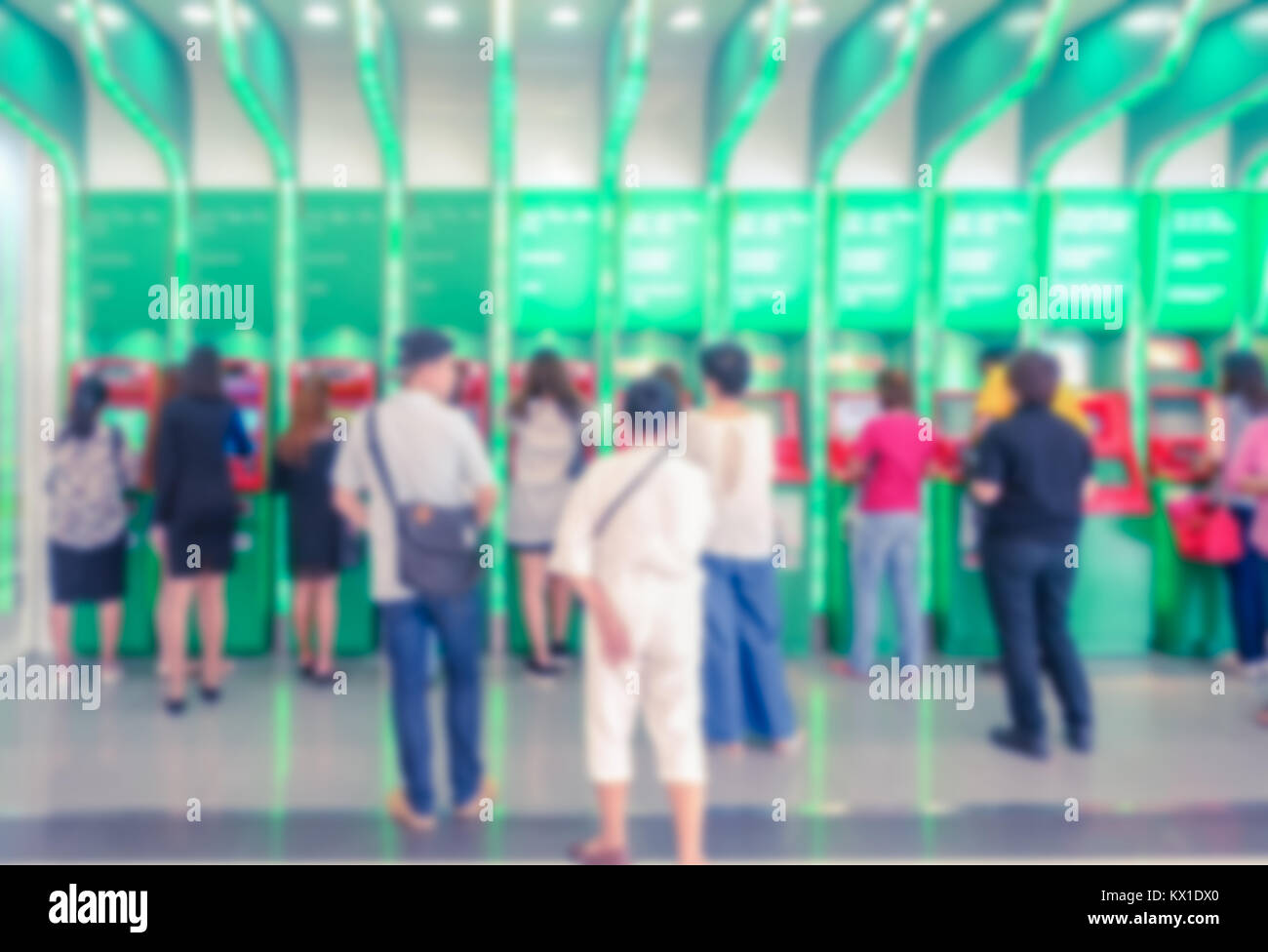 Security screen department store hi-res stock photography and images ...