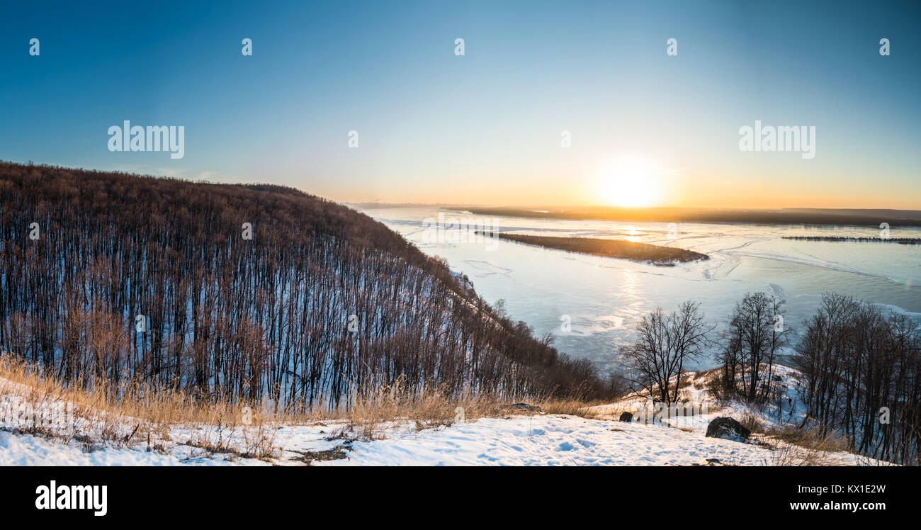 Panoramic frozen volga river hi-res stock photography and images - Alamy