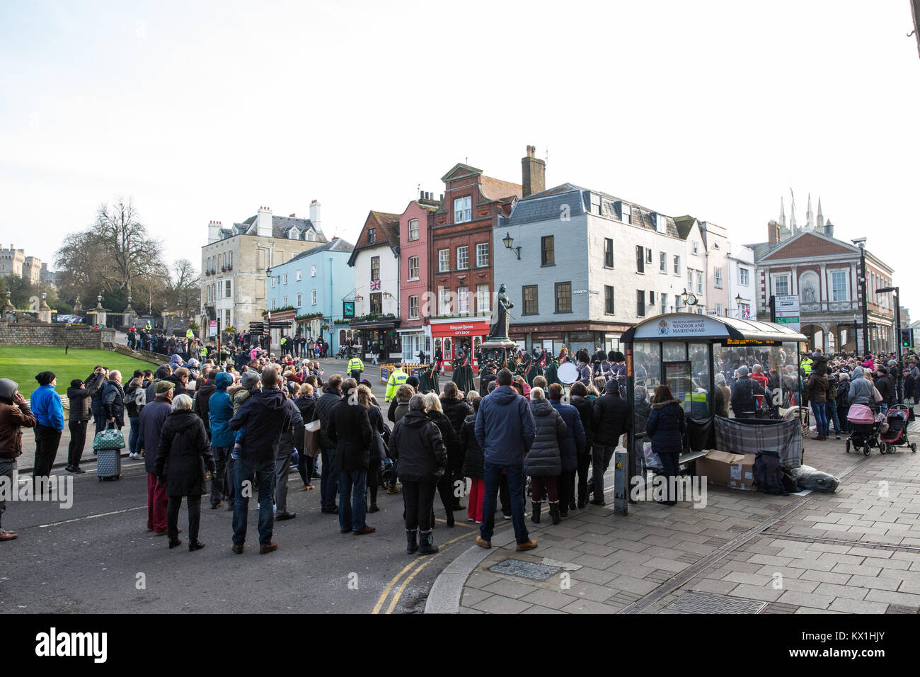 Windsor, UK. 6th Jan, 2018. A homeless person sleeps under a bus ...