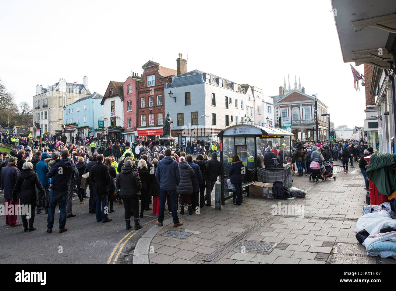 Windsor, UK. 6th Jan, 2018. Homeless people sleep under a bus shelter ...