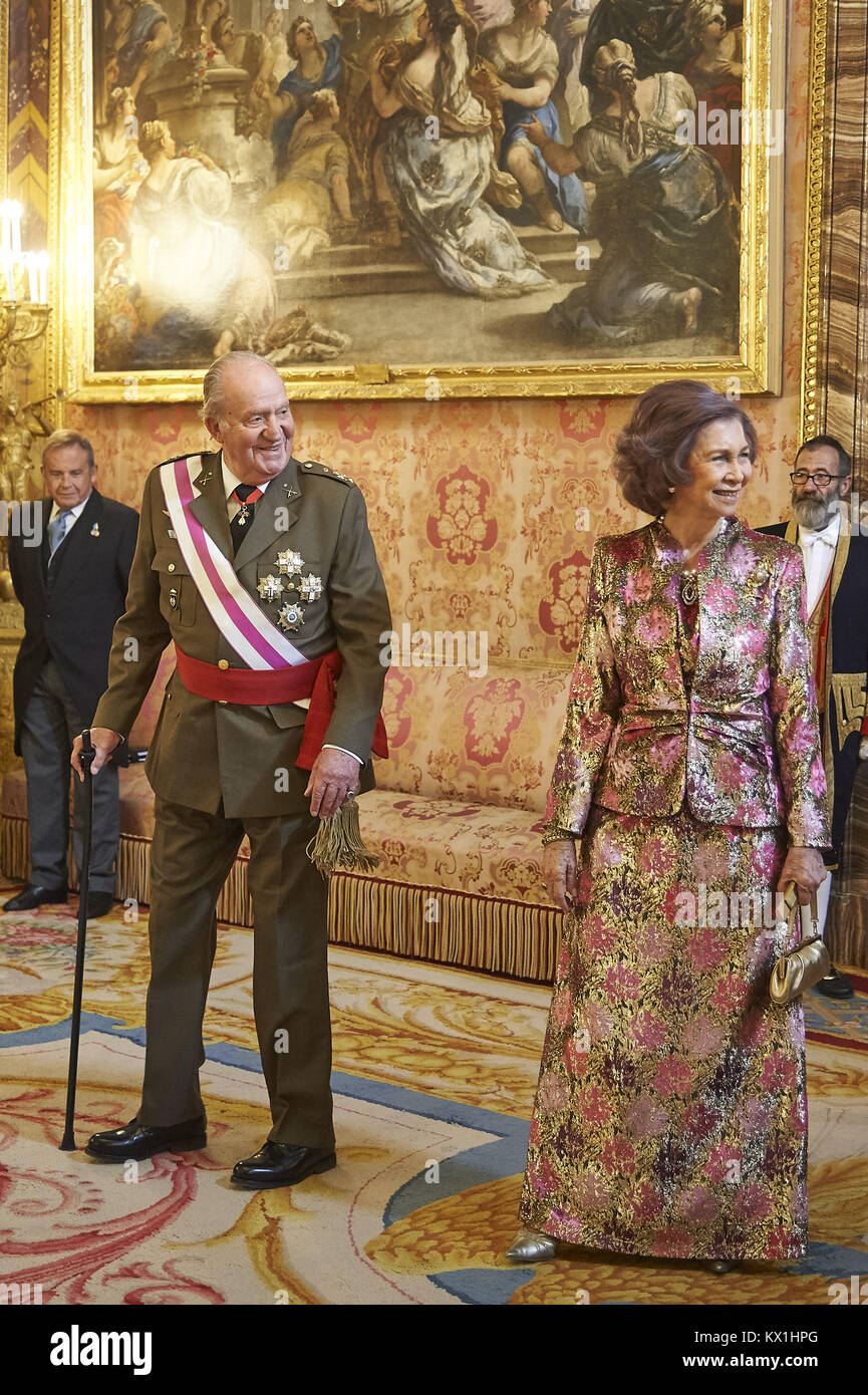 Madrid, Madrid, Spain. 6th Jan, 2018. King Juan Carlos of Spain, Queen ...