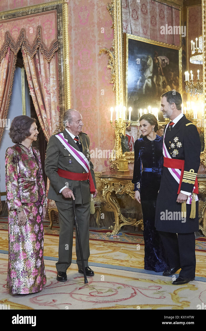 Madrid, Madrid, Spain. 6th Jan, 2018. Queen Sofia of Spain, King Juan ...