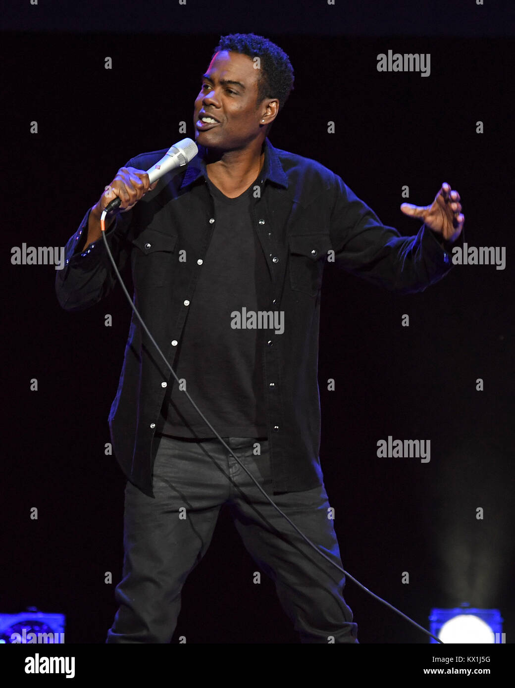 Hollywood FL, USA. 05th Jan, 2018. Chris Rock performs during his Total ...