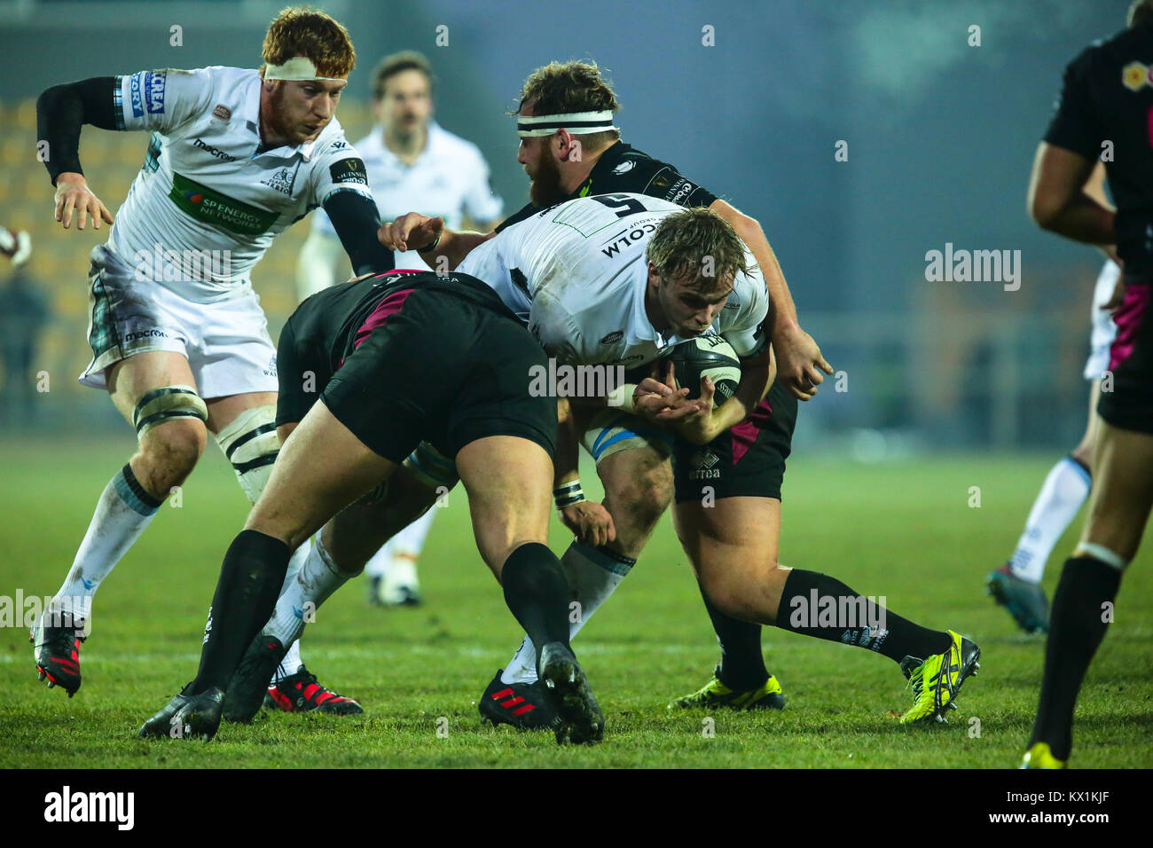 Double tackle hi-res stock photography and images - Alamy