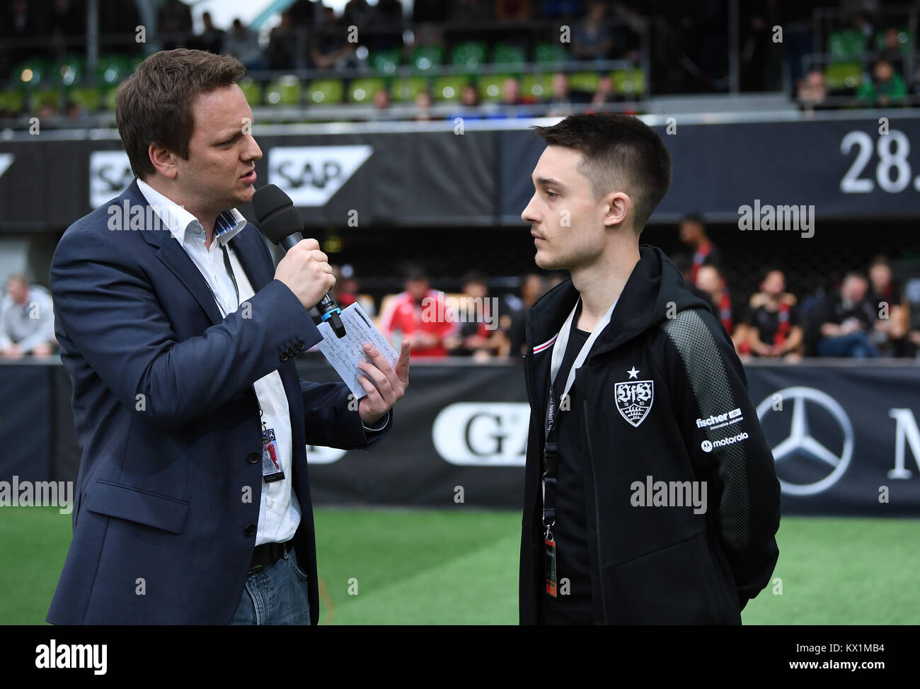Sindelfingen, Deutschland. 06th Jan, 2018. Hallensprecher Martin ...