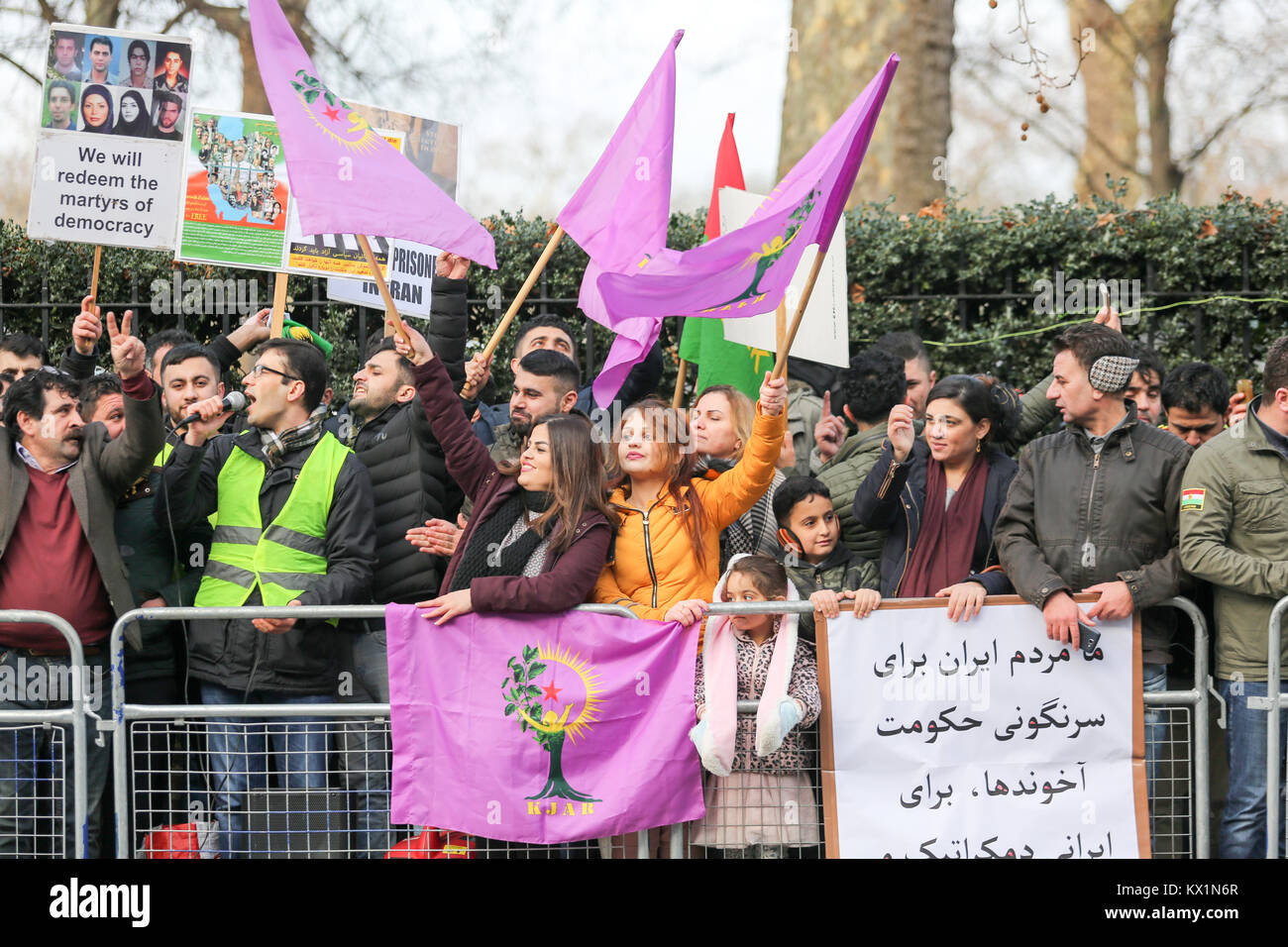 Iran protest 2009 hi-res stock photography and images - Alamy
