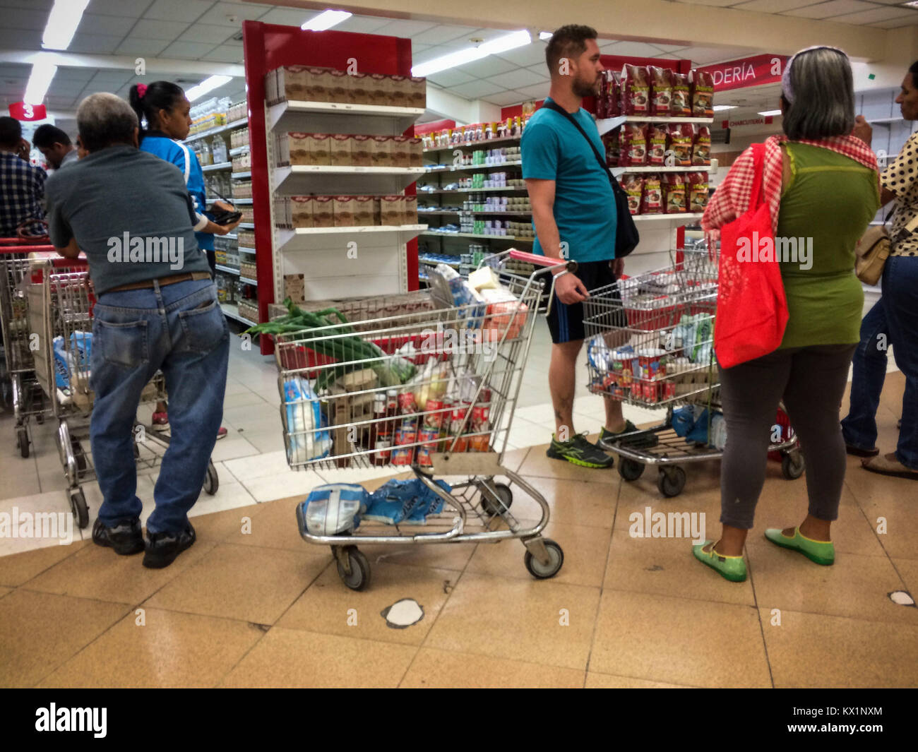 Inflation venezuela 2018 hi-res stock photography and images - Alamy