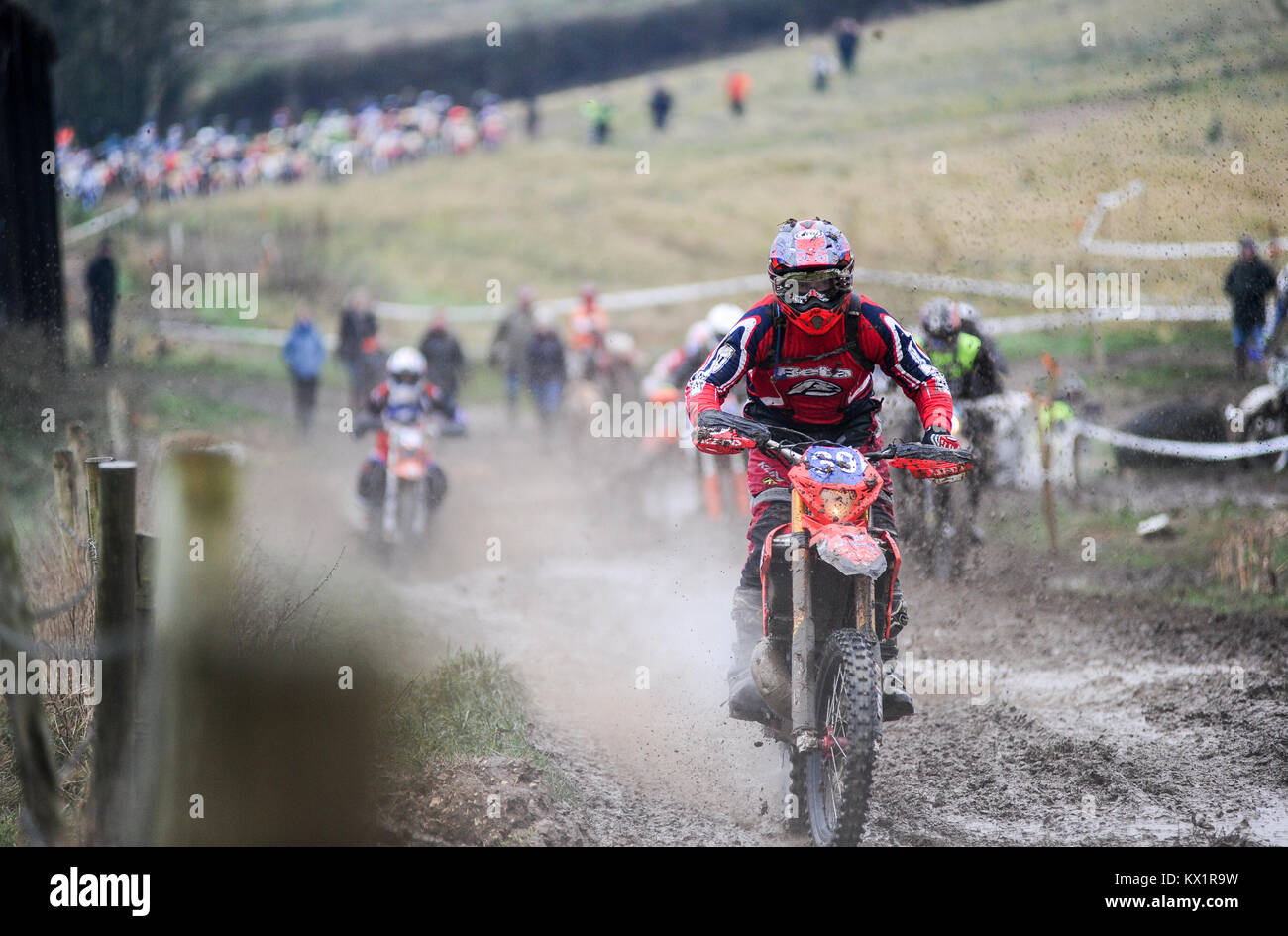 3 hour endurance race hi-res stock photography and images - Alamy