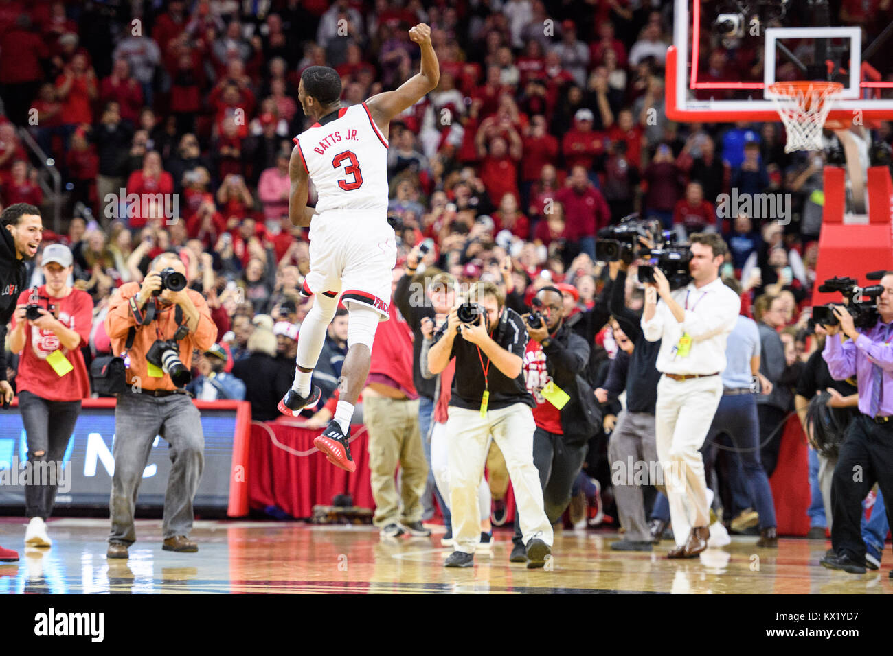 North Carolina State Wolfpack guard Lavar Batts Jr. (3) during the NCAA ...