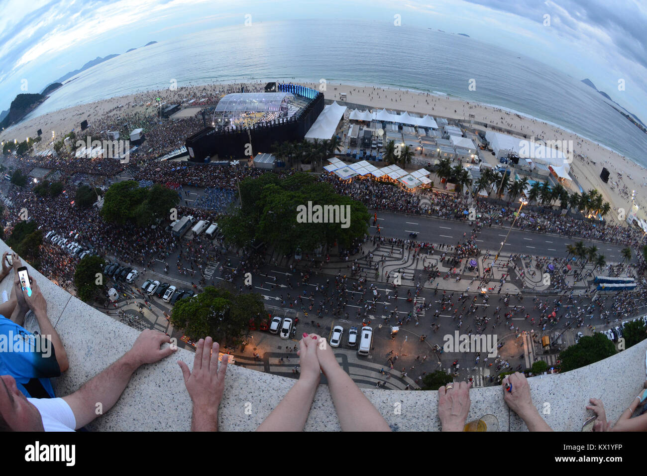 News brazil beach hi-res stock photography and images - Alamy