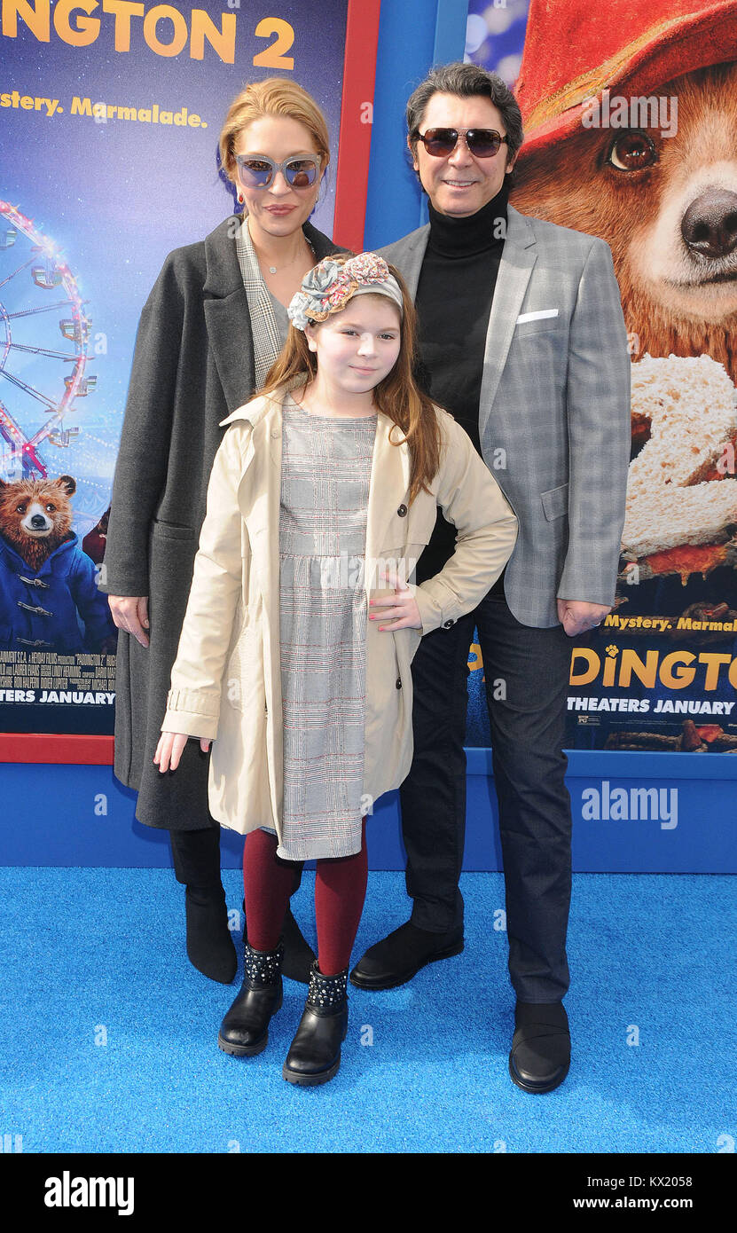 Lou diamond phillips actor hi-res stock photography and images - Alamy