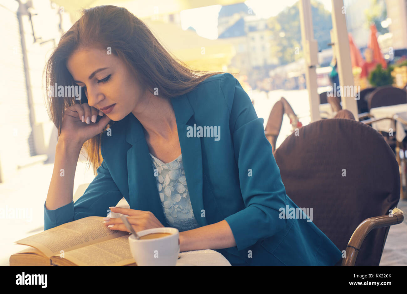 Beauty teen female sitting table hi-res stock photography and images ...