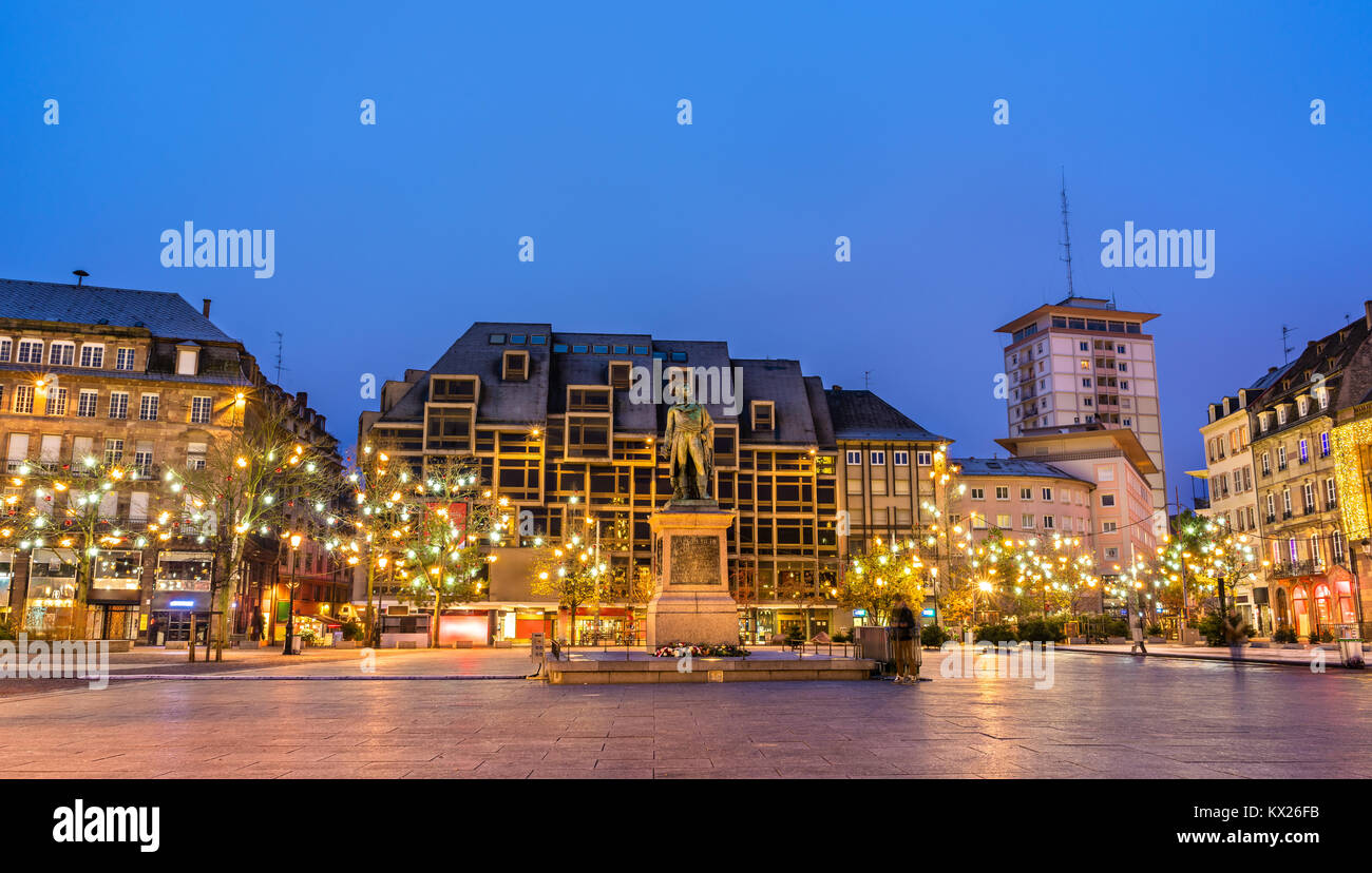 Strasbourg cathedral square hi-res stock photography and images - Alamy