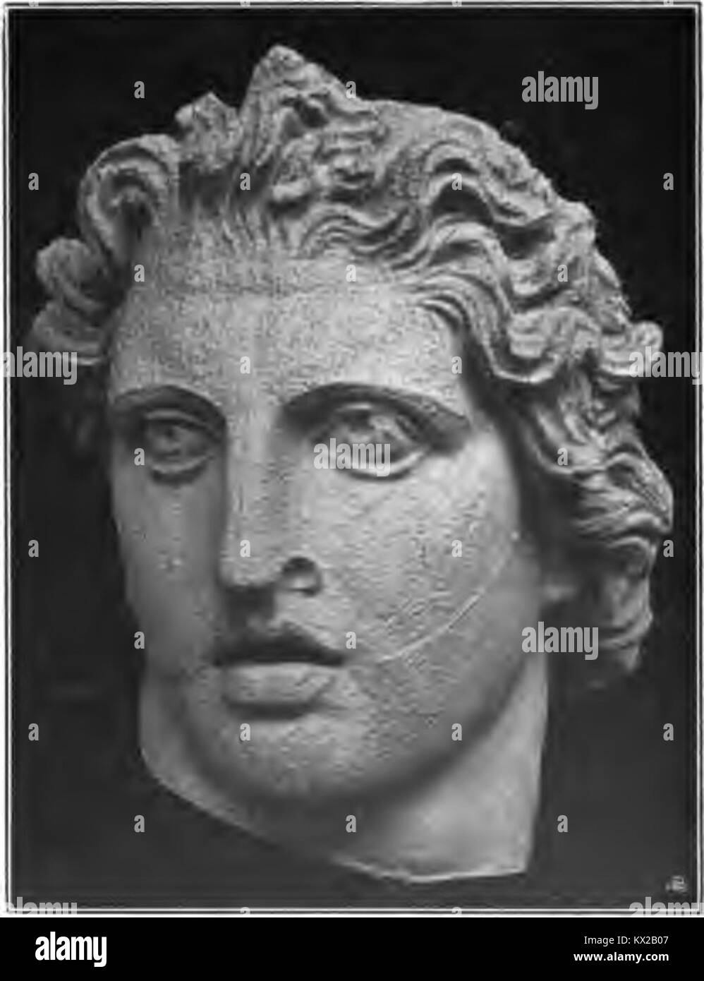 Head ancient statue in Black and White Stock Photos & Images - Alamy