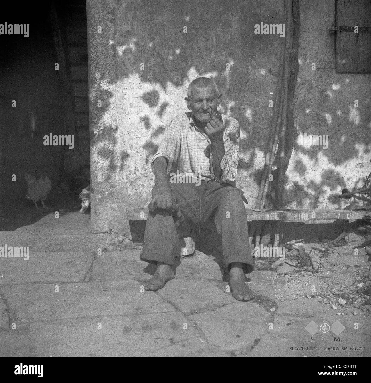 Old songs collection traditional Black and White Stock Photos & Images ...