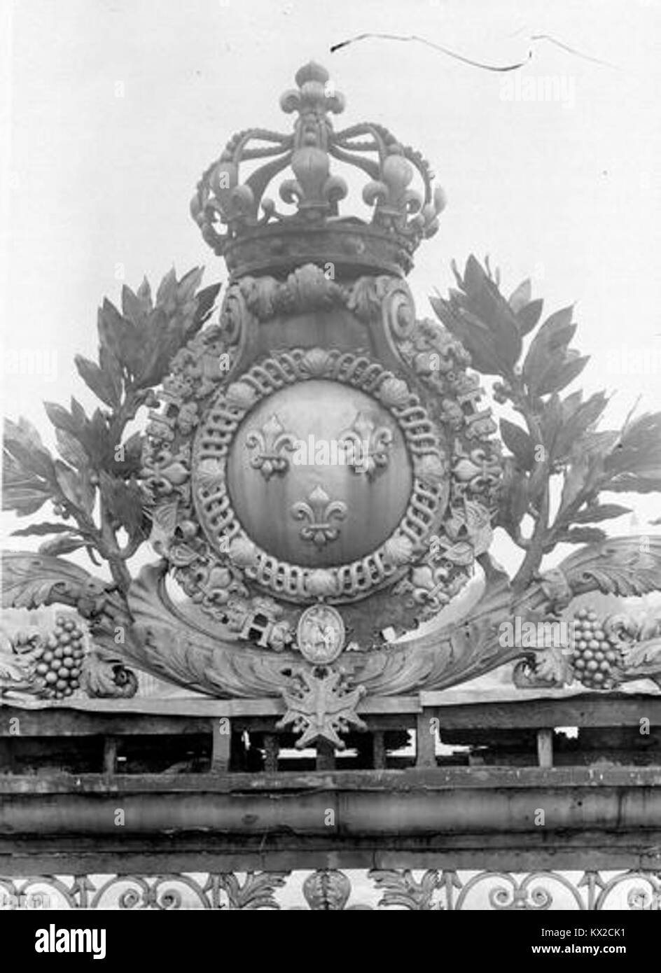 Decorative entrance gate in Black and White Stock Photos & Images - Alamy