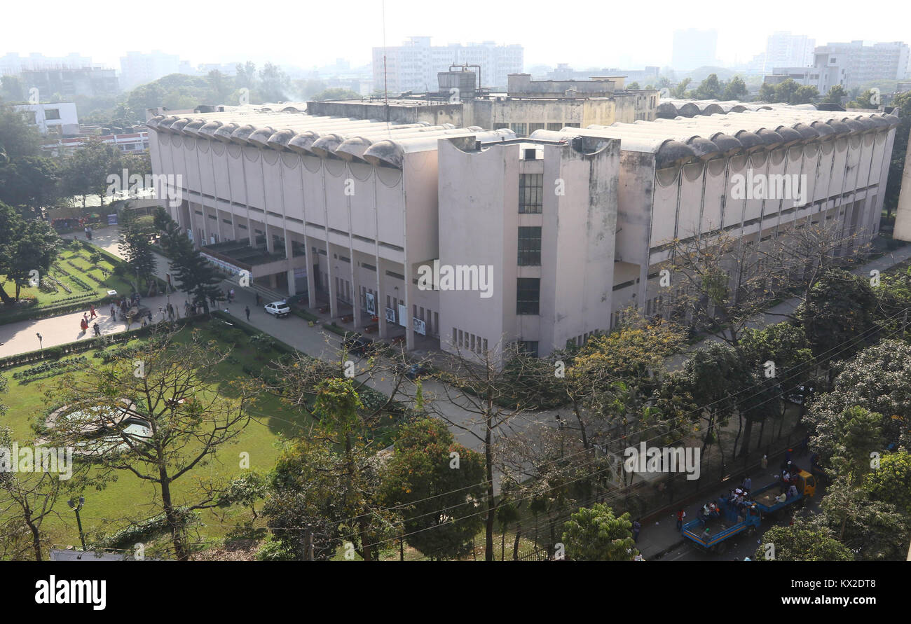 Bangladesh National Museum building-2018 Stock Photo - Alamy