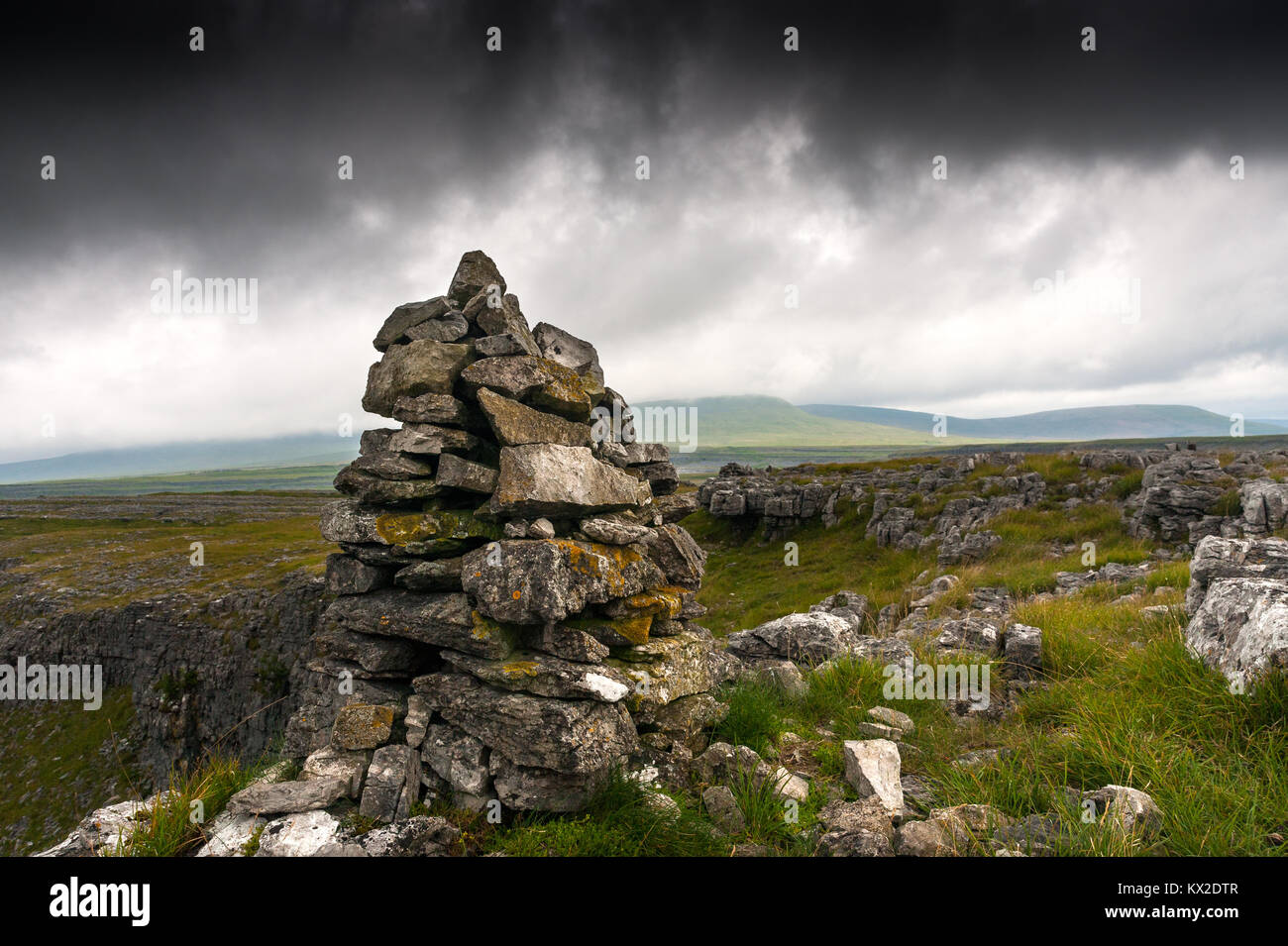 Cairn on Moughton Scar The Yorkshire Dales Stock Photo - Alamy