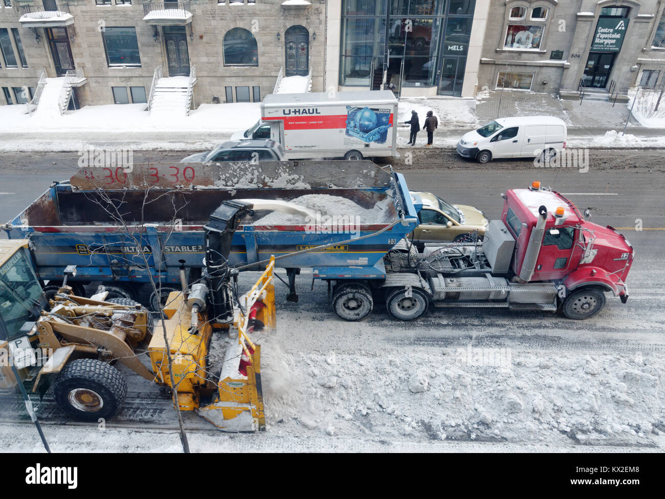 Cleaning streets canada hi-res stock photography and images - Alamy