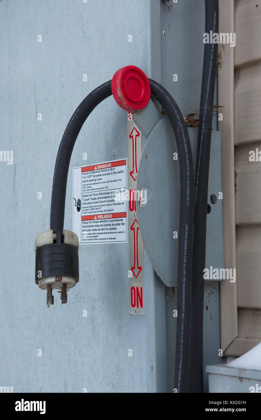 Dangerous electrical panel hi-res stock photography and images - Alamy