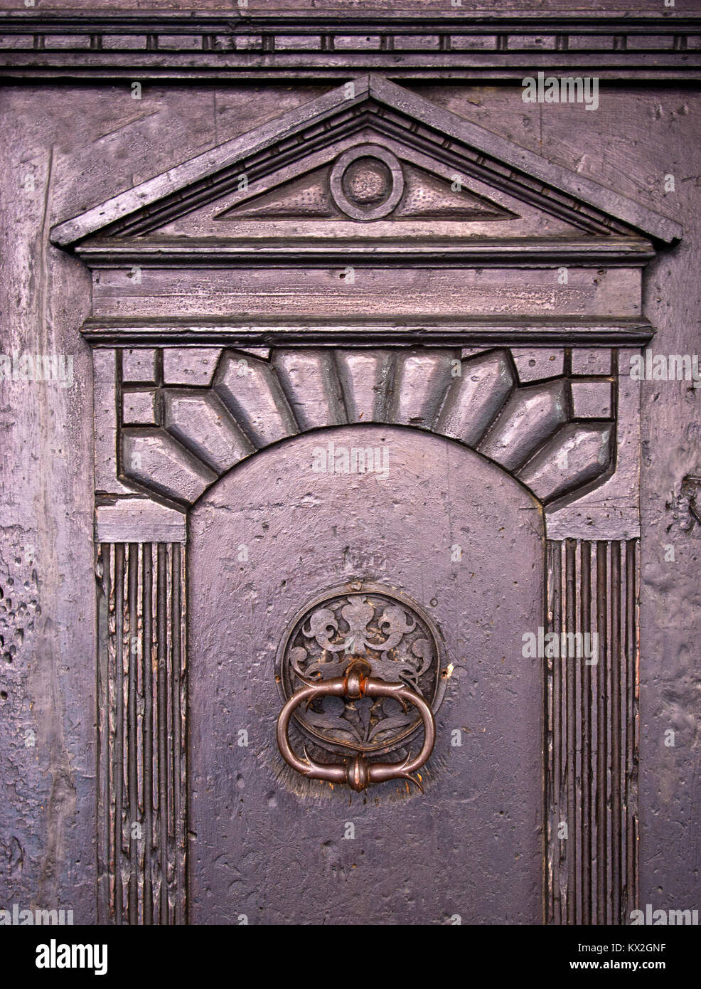 Handmade decorations craftsman ancient hi-res stock photography and ...