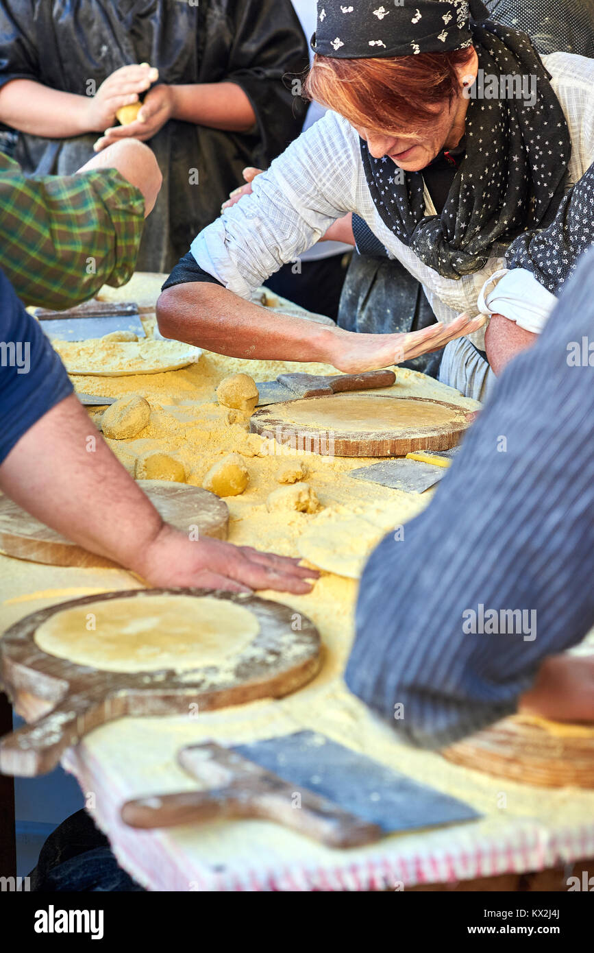Talo basque hi-res stock photography and images - Alamy