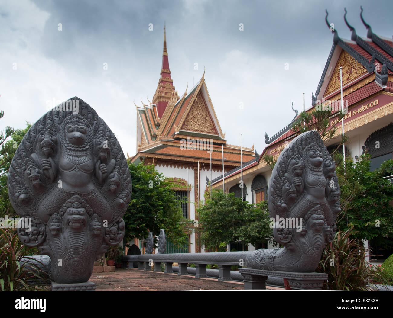 Temples for snake hi-res stock photography and images - Alamy