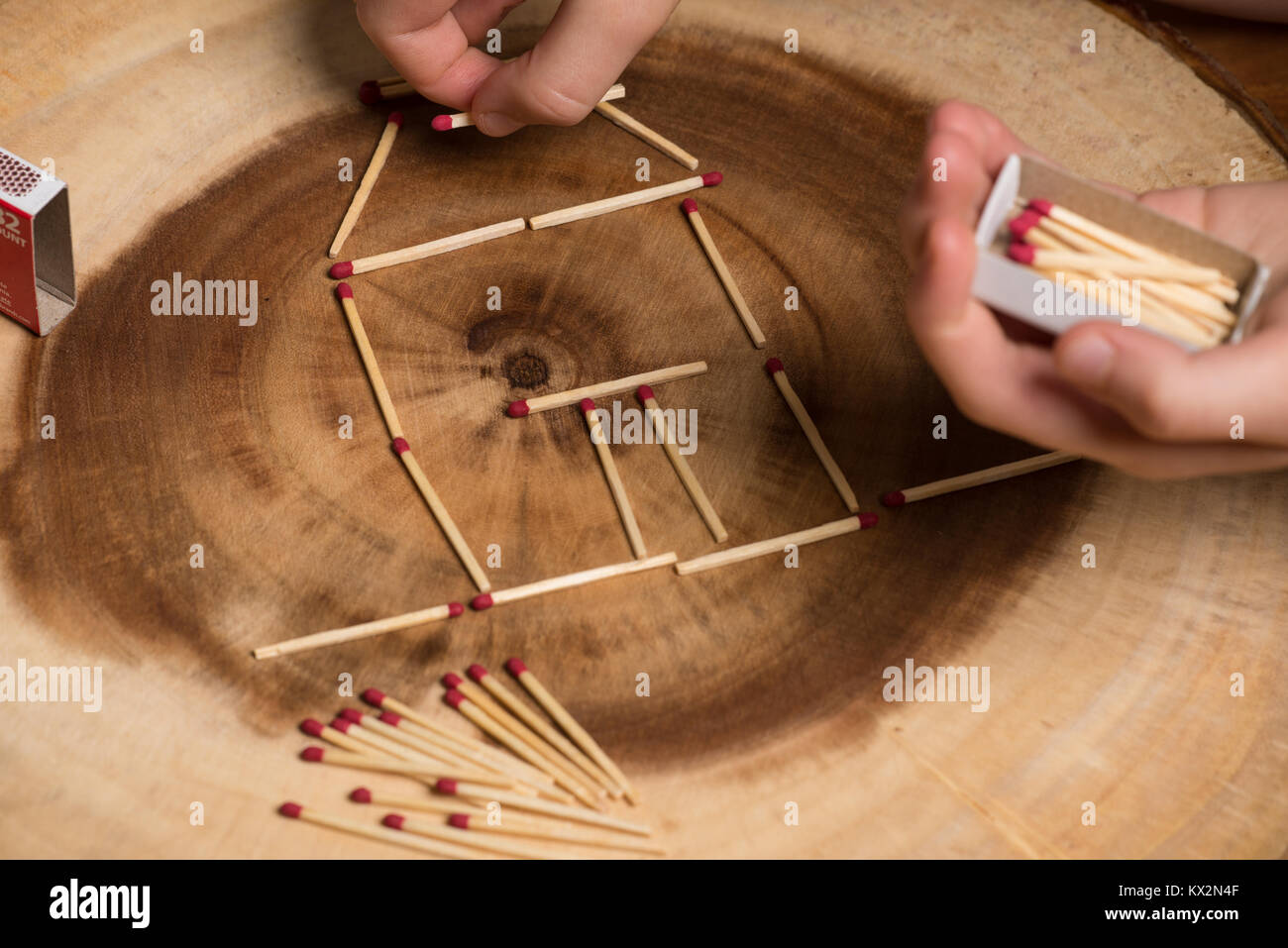 Lighting match hi-res stock photography and images - Alamy