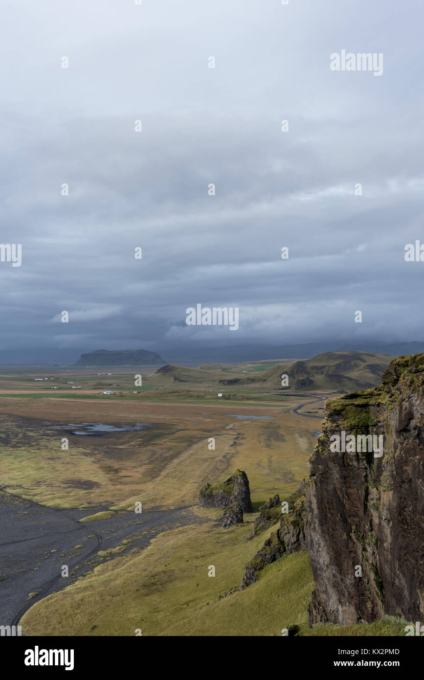 Half and split hi-res stock photography and images - Alamy