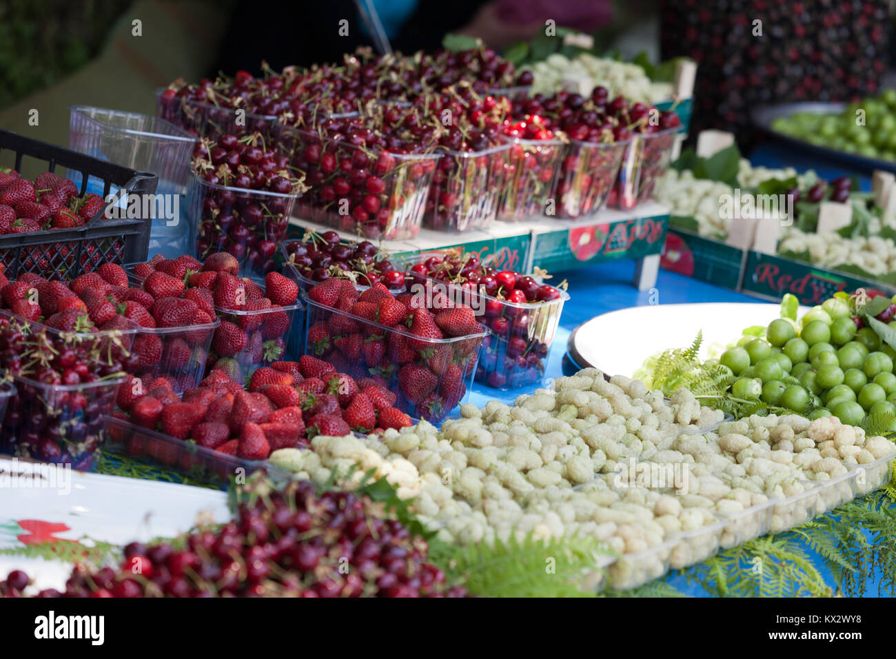Fresh Fruit At A Street Market Stock Photo - Alamy