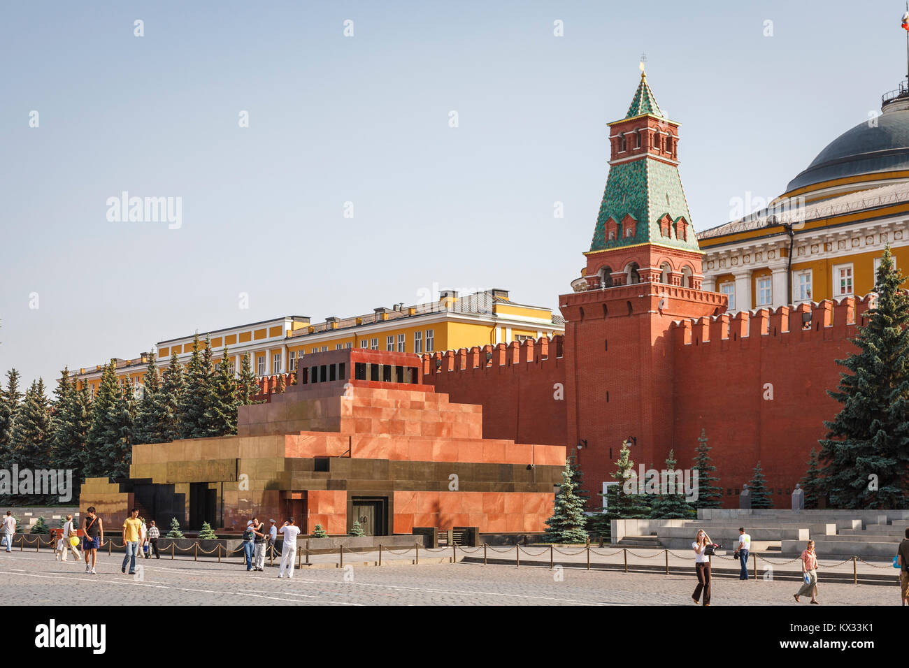 Soviet communist memorial: Lenin's Mausoleum in Red Square, Moscow ...