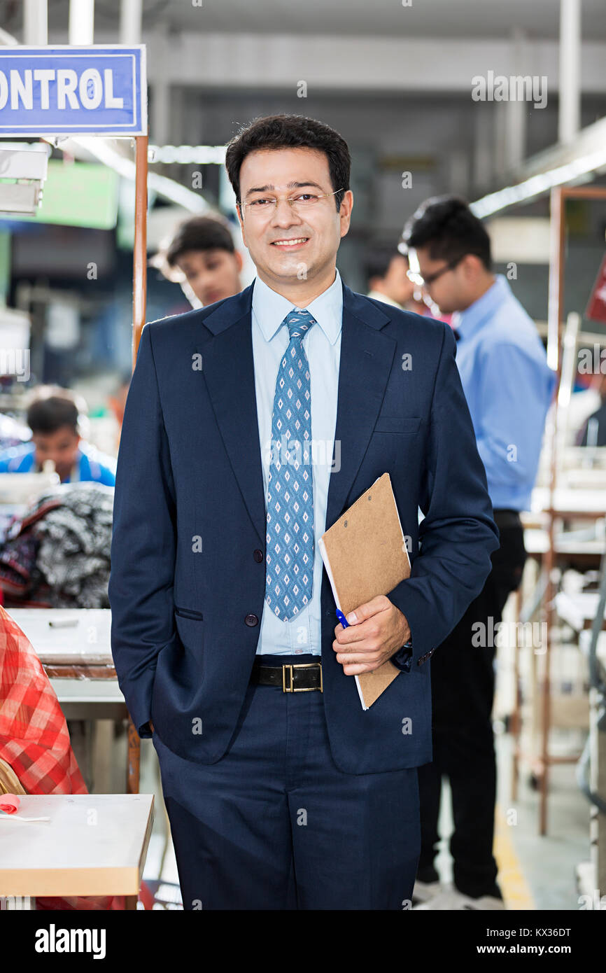 Women Workers Tailor s Working And Supervisor Holding Clipboard ...