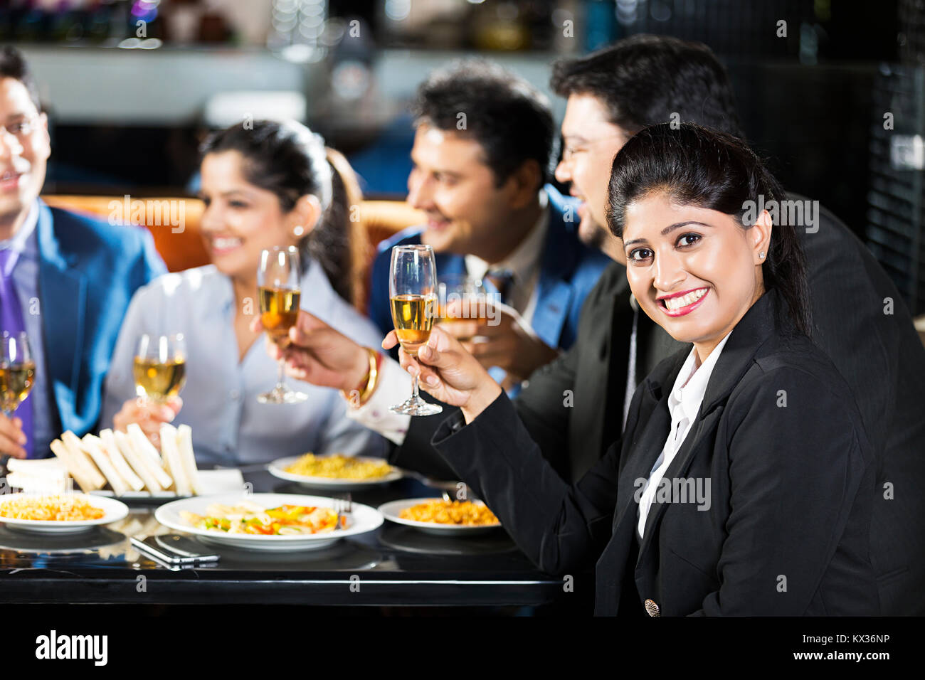 Formal dinner party hi-res stock photography and images - Alamy