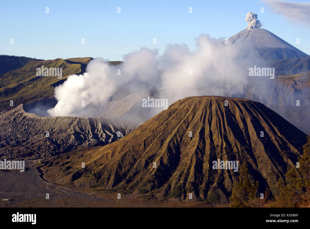 Volcanos Bromo and Sumeru, Java, Indonesia Stock Photo - Alamy