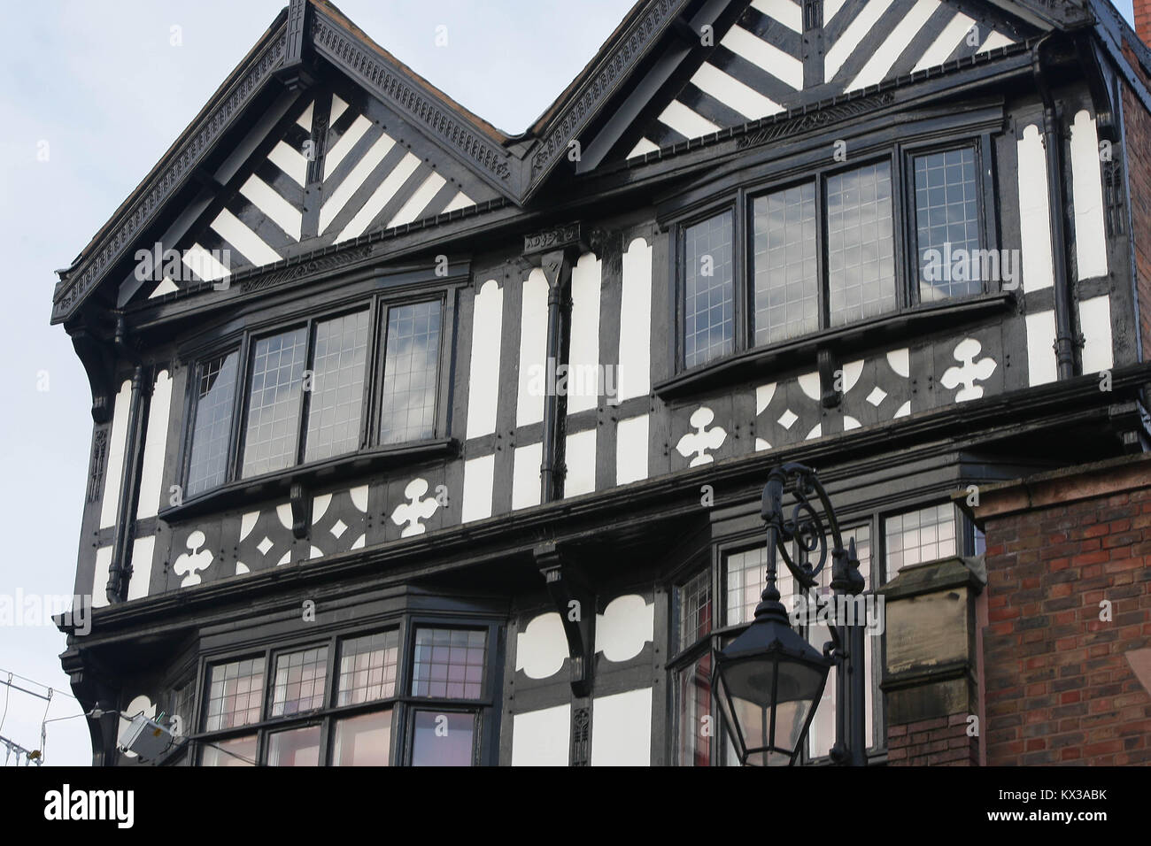 Chester the rows winter hi-res stock photography and images - Alamy