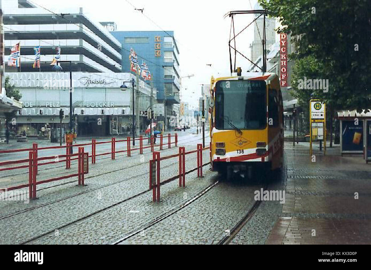 DSW Straßenbahn 403 is a historic tram from the DSW (Düsseldorfer ...