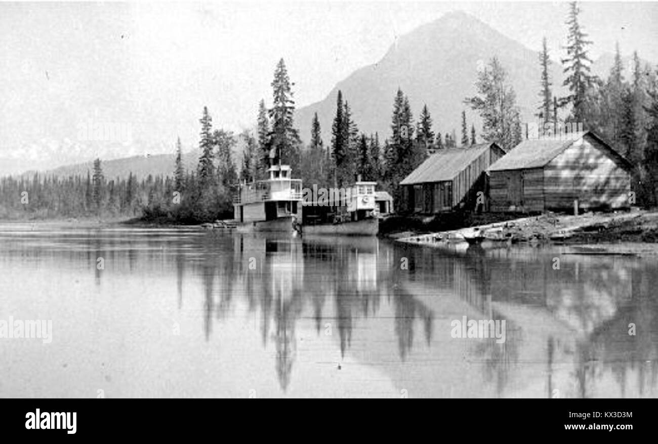 The sternwheelers 'Duchess' and 'Marion' operated on Columbia Lake ...