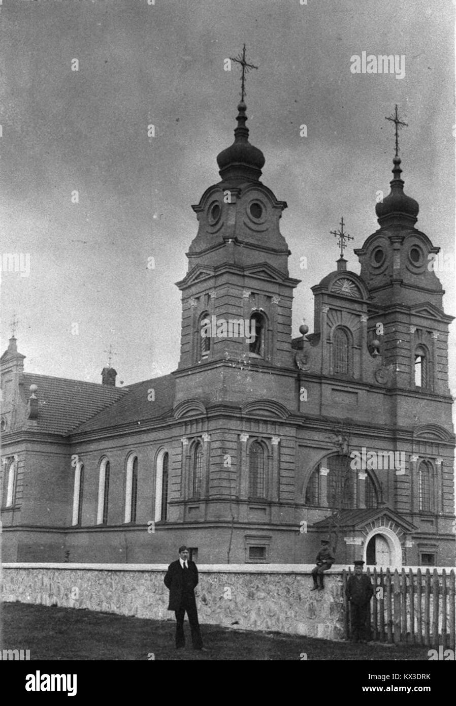 Dvarec (1930) depicts historical architecture or settlement in Eastern ...