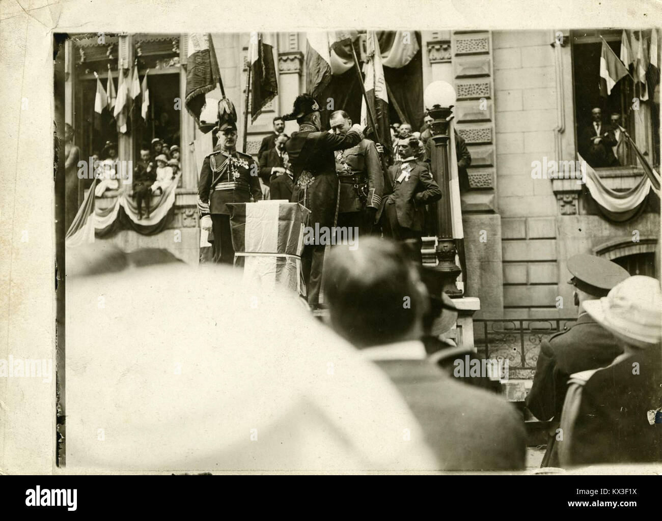 The consul general france hi-res stock photography and images - Alamy