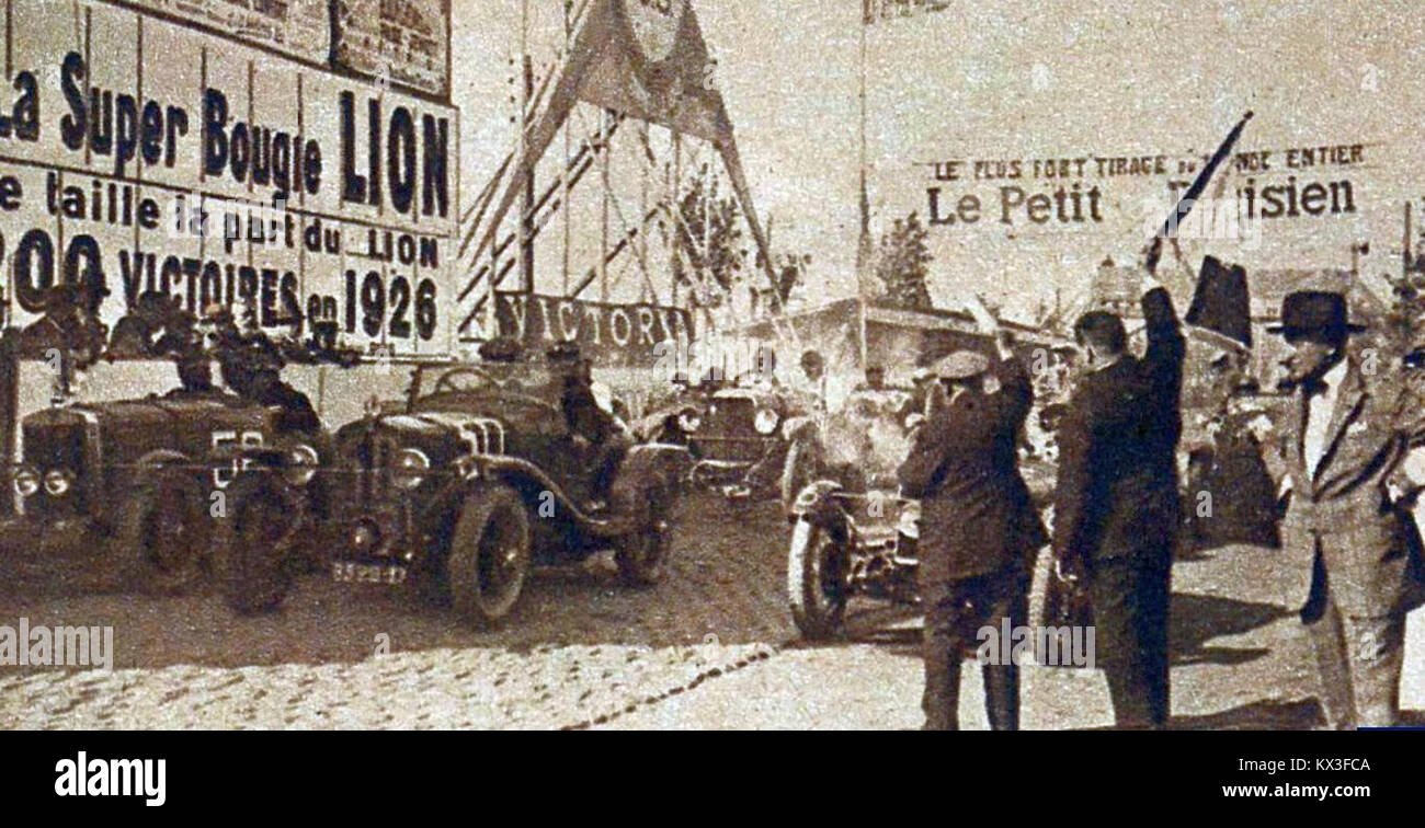 The circuit of paved roads race held in September 1926, documenting ...
