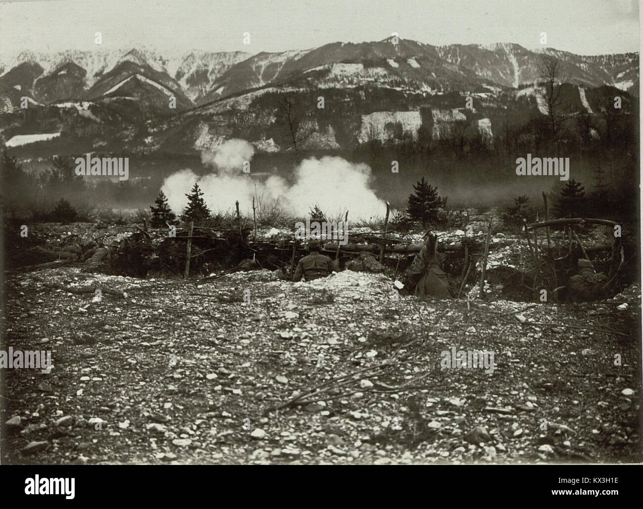 Hand grenade practice exercises hi-res stock photography and images - Alamy