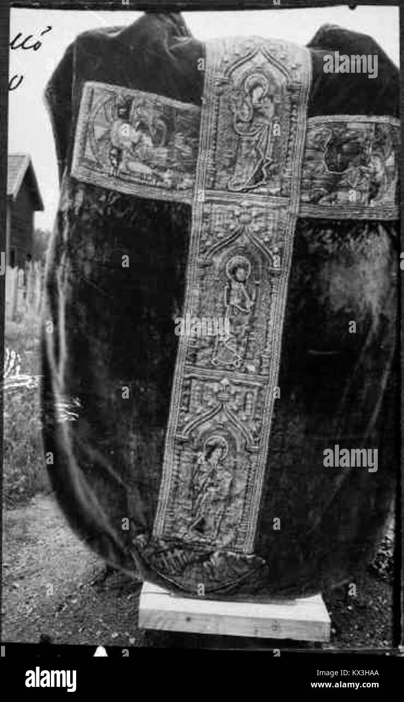 Bell in roof building Black and White Stock Photos & Images - Alamy