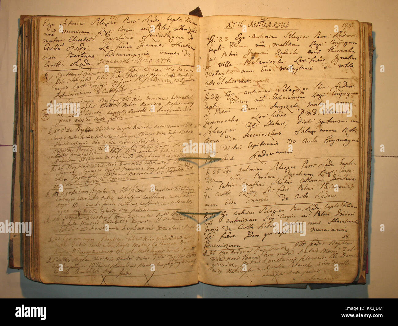 This is a church registry book from Seduva, covering the years 1758 ...