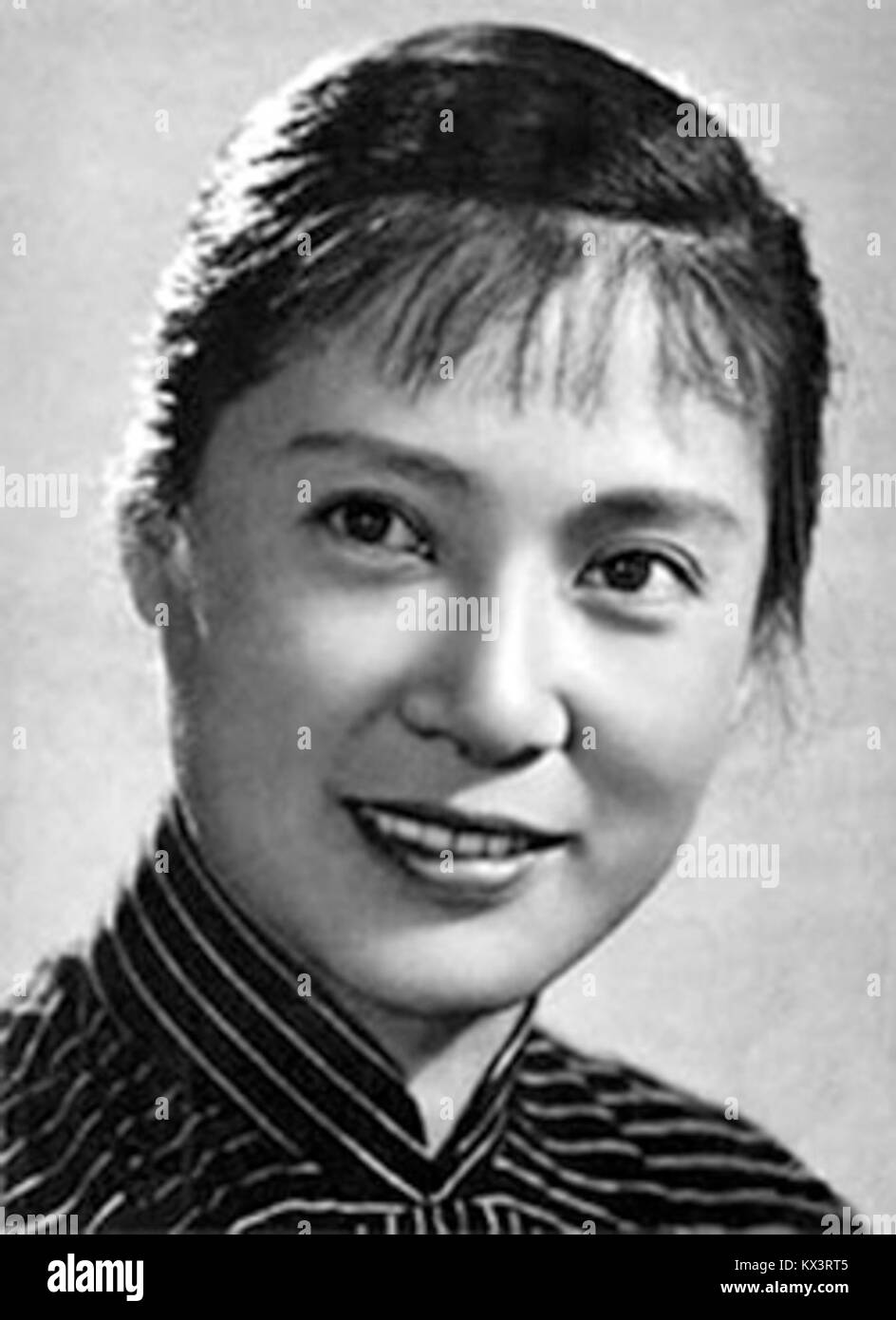 Photograph of Qin Yi, Chinese actress, showing attire and appearance in a formal portrait Stock ...